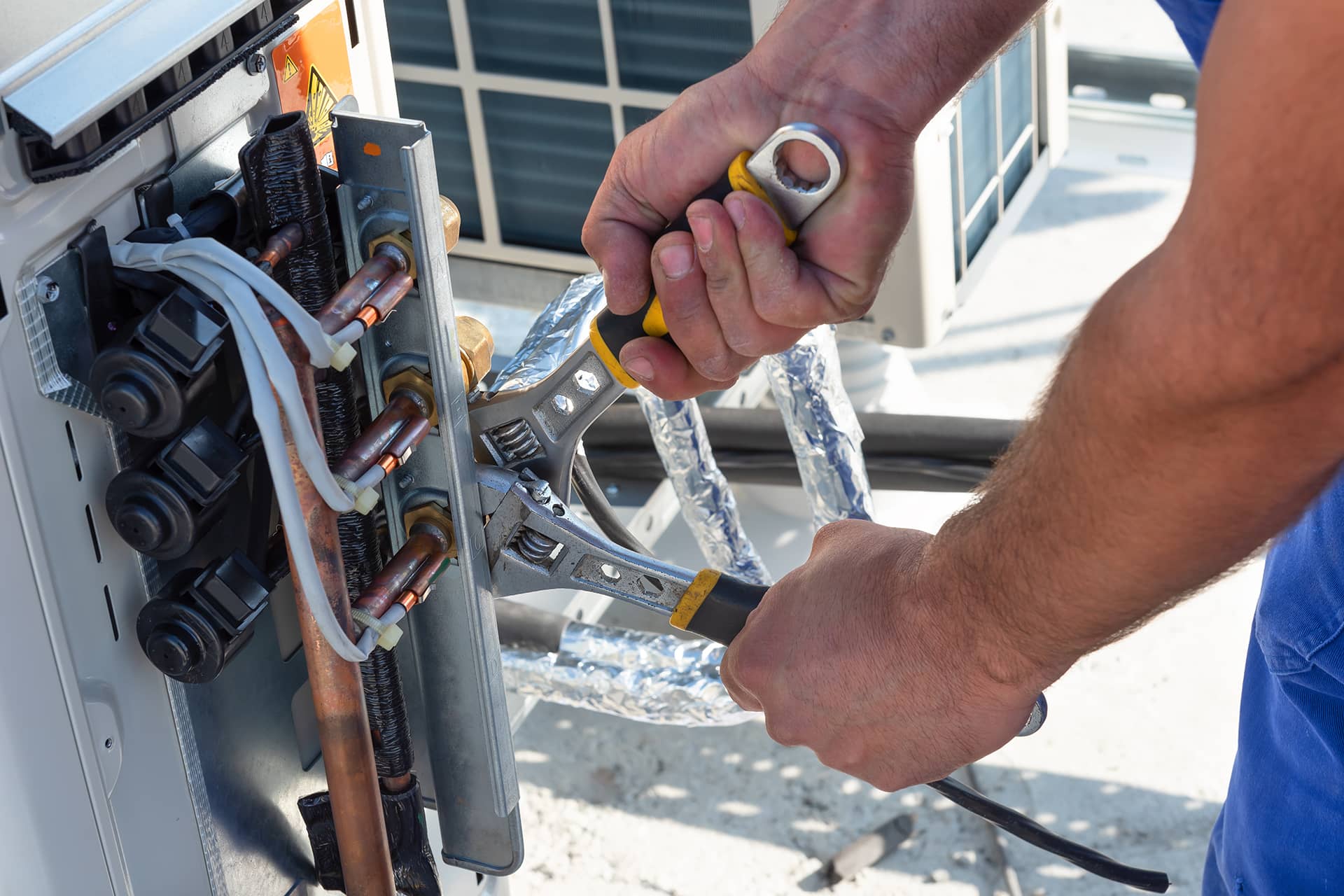 How to Tell If Your Air Conditioner Needs Repair: The Signs Your Miami AC Is Struggling | Bhbas